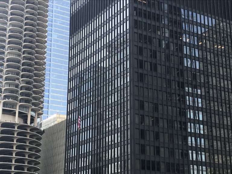 Mies van der Rohe and Bauhaus Architecture in Chicago, IL - Globalphile