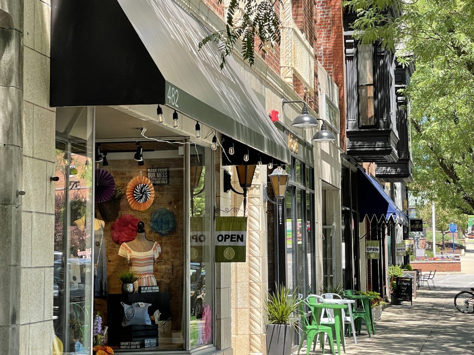 Day Trips from Chicago, IL - Visiting Suburban Glen Ellyn and Downers ...