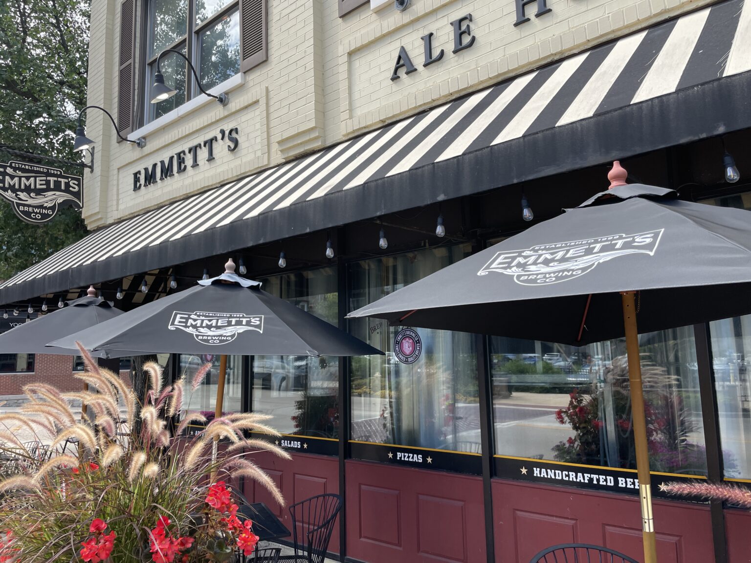 Day Trips from Chicago, IL - Visiting Suburban Glen Ellyn and Downers ...